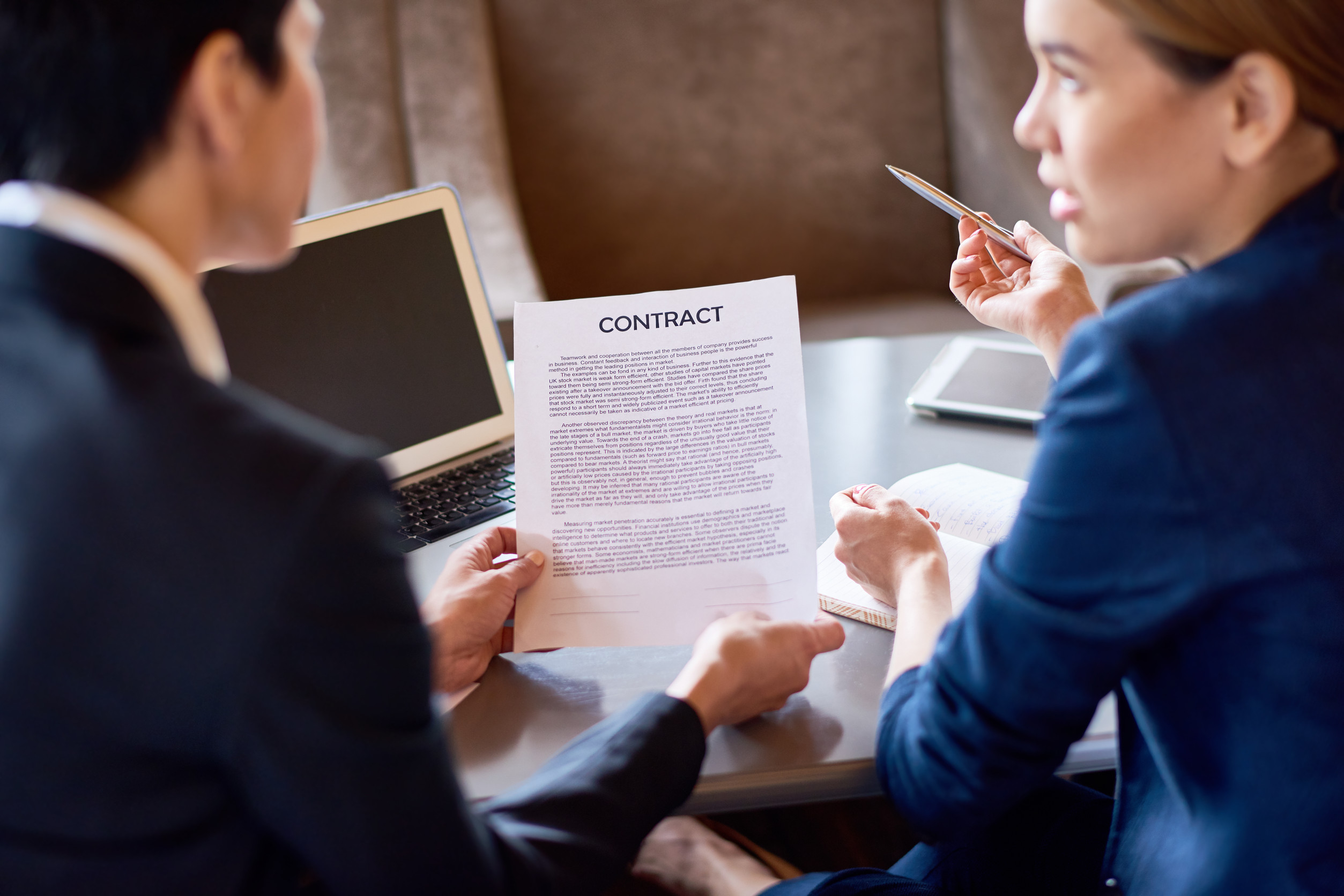 Pros and Cons of contract for hire for businesses